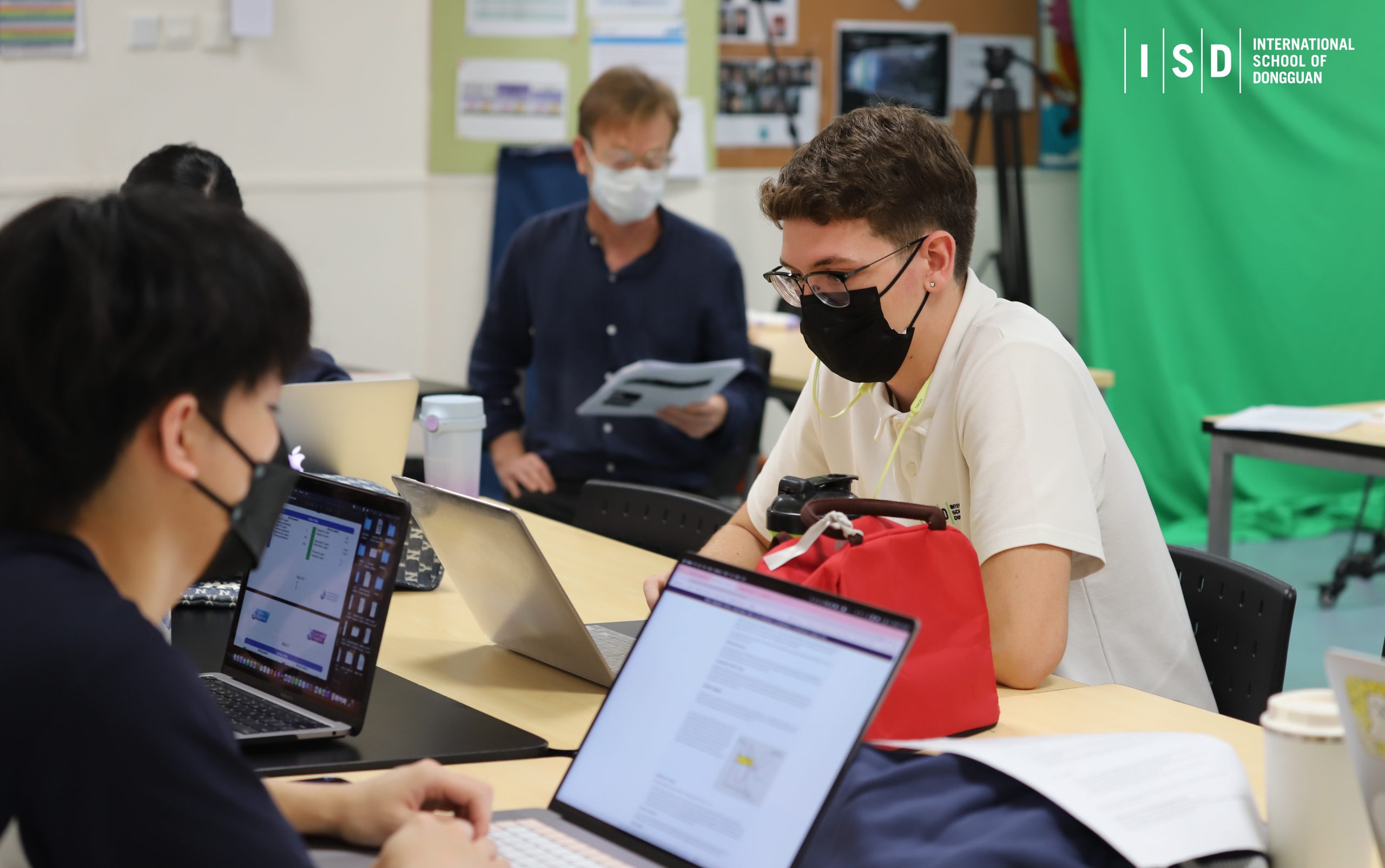 Welcome SS Students Back to Campus – ISD Education